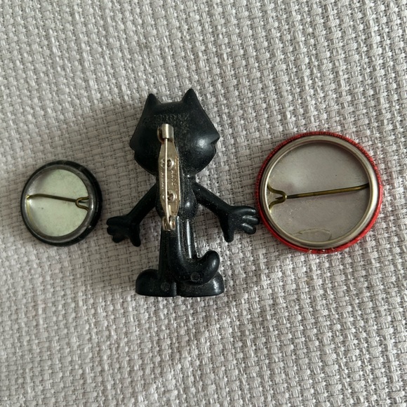 Jewelry | 3 Vintage Felix The Cat Pins | Poshmark